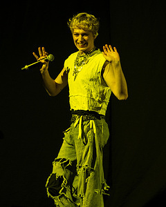 SOPA Images - Gallery - Jann performs live at a concert in Milano, Italy