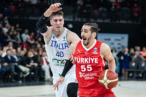 SOPA Images - Gallery - Turkiye Vs Italy Basketball in Istanbul
