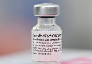 SOPA Images - Gallery - FDA Approves Pfizer-BioNTech COVID-19 Vaccine ...