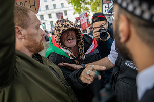 SOPA Images - Galerie - Mark Birbeck Arrest in London, UK