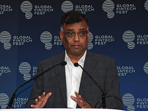 SOPA Images - Gallery - Deputy governor of Reserve Bank of India (RBI ...