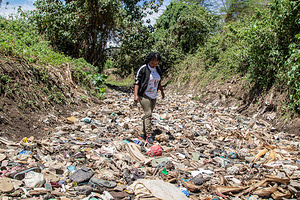 SOPA Images - Gallery - Plastic pollution at Njoro River in Nakuru, Kenya
