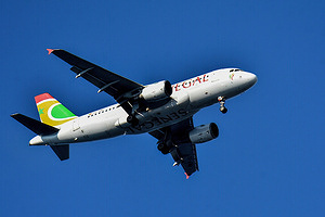 SOPA Images - Gallery - Air Senegal plane arrives at Marseille Provence ...