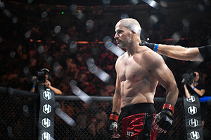 SOPA Images - Galerie - Hexagone MMA 10 Takes Center Stage at Roman ...