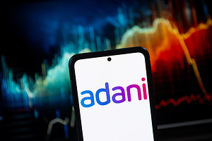 SOPA Images - Gallery - POL: Logos displayed on smartphones in Poland